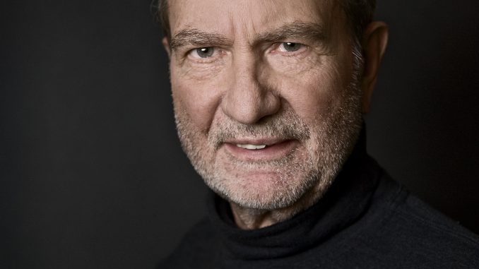 Edgar Reitz wird mit dem Ehrenpreis für herausragende Verdienste um den ...