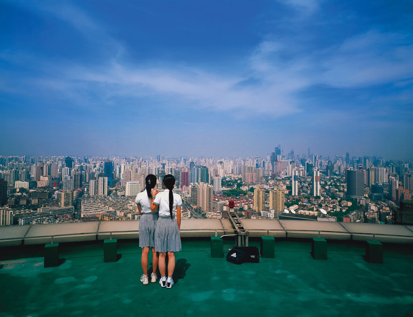 Weng Fen, Bird’s eye view - Shanghau No. 1, 2005, gerahmt 140 x 174 x 7 ...