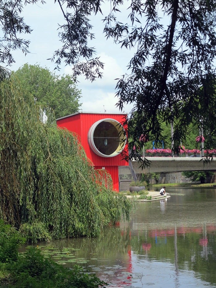 One Man House - Tabula Rasa Magazin